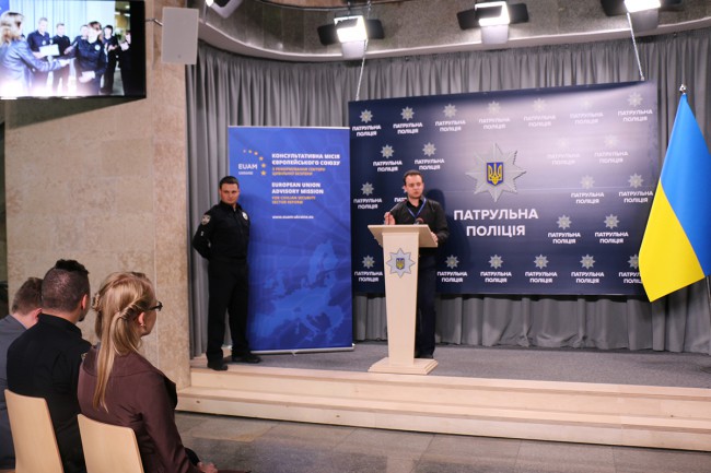 Customer service enhanced at the Kyiv Patrol Police’s renovated ...