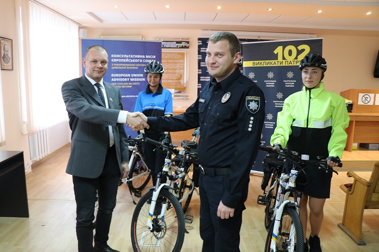 Lviv’s first bicycle patrol will bring police within arms reach of ...