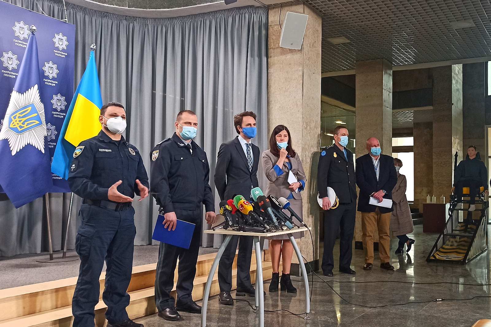 National Police of Ukraine gets ready to help Ukrainians turn seat belt ...